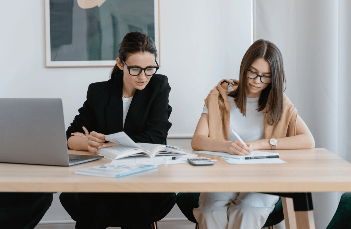 Content Curation and Personalization: The Key to Effective Learning